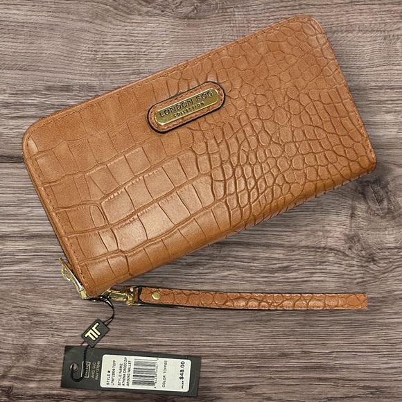 London Fog | Bags | Nwt London Fog Brown Croc Embossed Zip Around ...